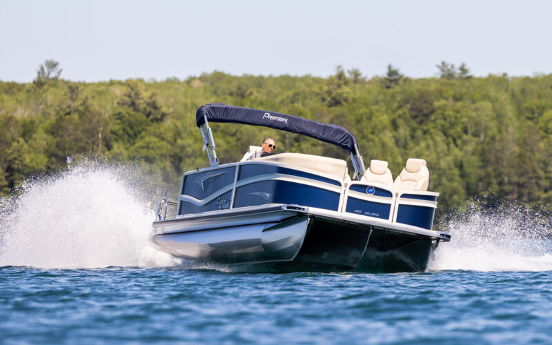 The Perfect Balance: The Solaris Pontoon Boat by Premier Marine