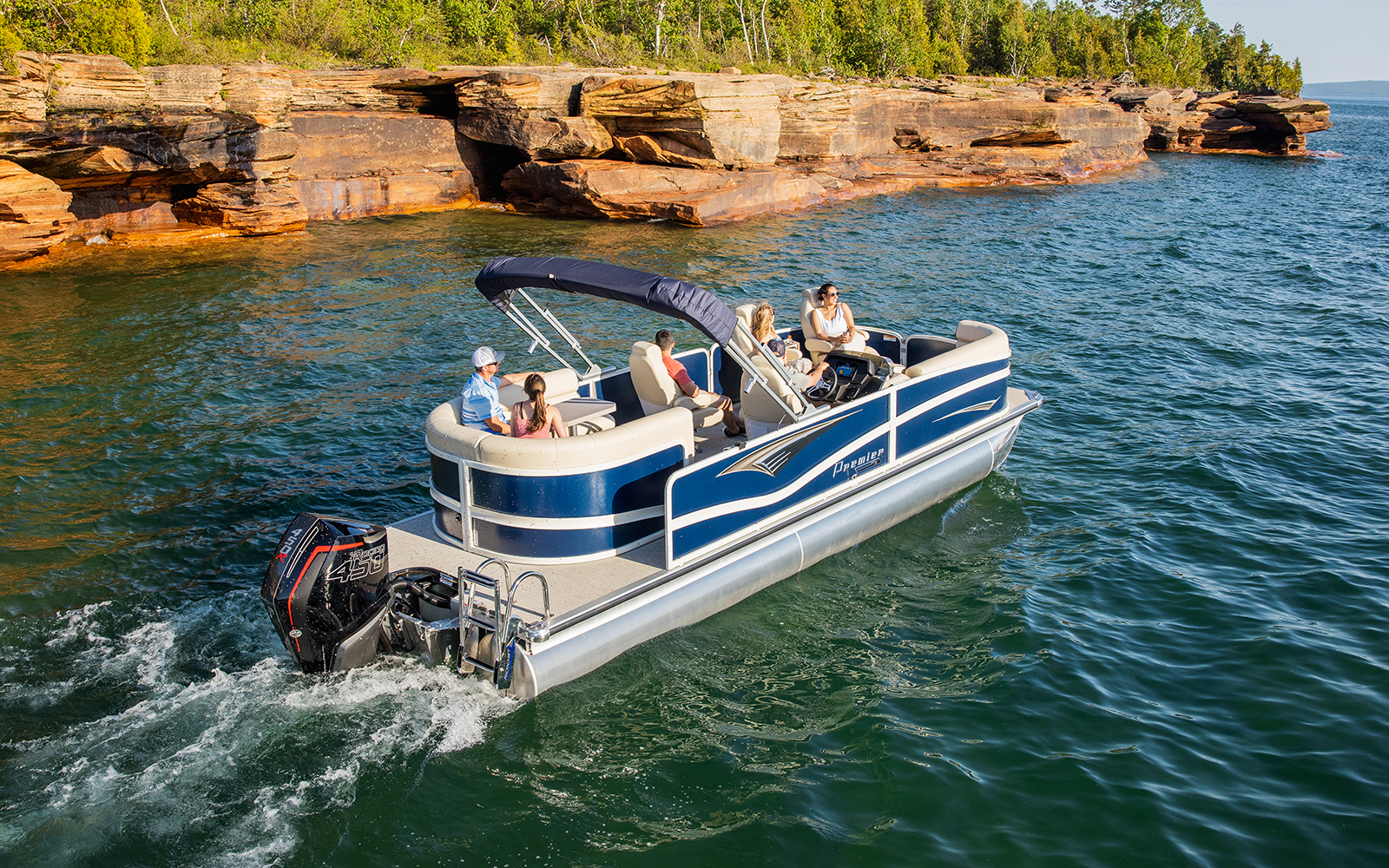 The Perfect Balance: The Solaris Pontoon Boat by Premier Marine