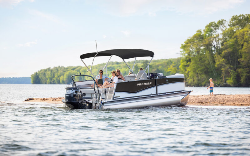 The Perfect Balance: The Solaris Pontoon Boat by Premier Marine