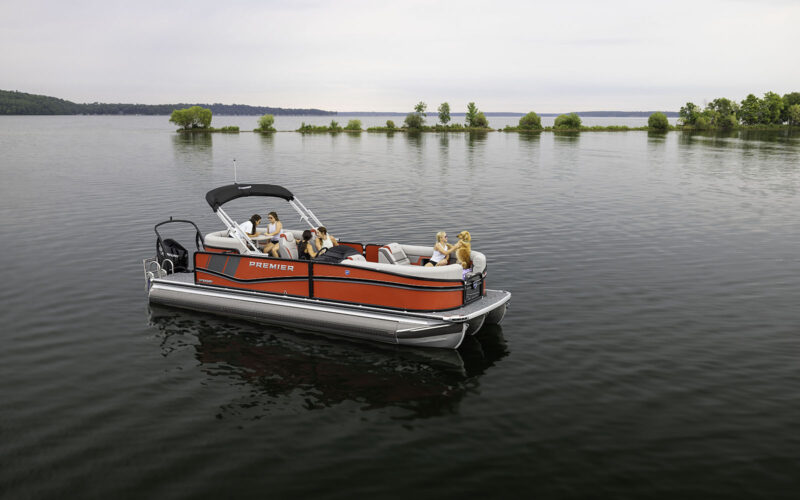 The Perfect Balance: The Solaris Pontoon Boat by Premier Marine