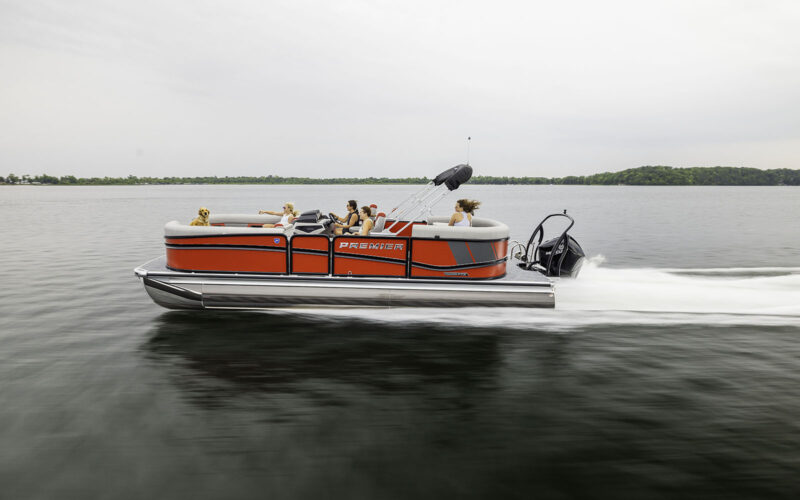 The Perfect Balance: The Solaris Pontoon Boat by Premier Marine