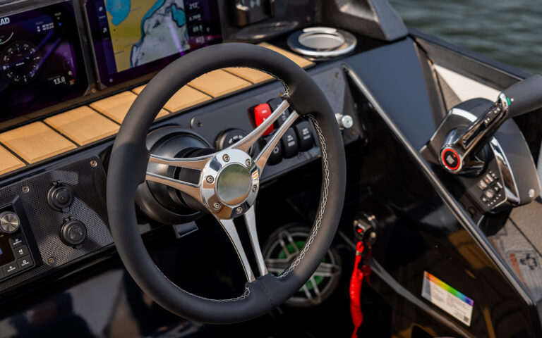 The Perfect Balance: The Solaris Pontoon Boat by Premier Marine