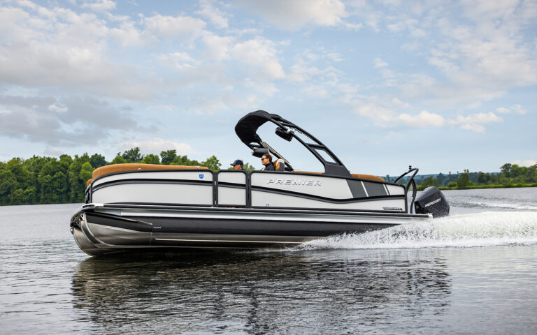 The Perfect Balance: The Solaris Pontoon Boat by Premier Marine
