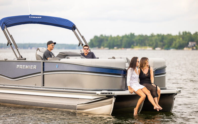 The Perfect Balance: The Solaris Pontoon Boat by Premier Marine