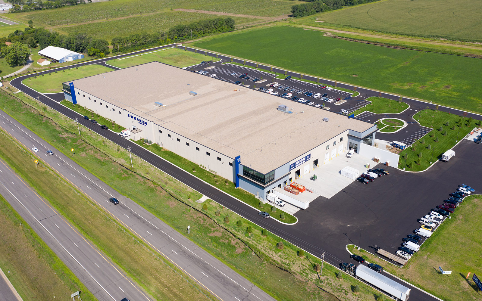 World Class Facility - Premier Pontoons