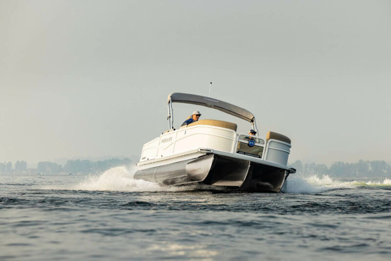 Smartest Fish-Ready Pontoon In The Industry: Sunsation Angler